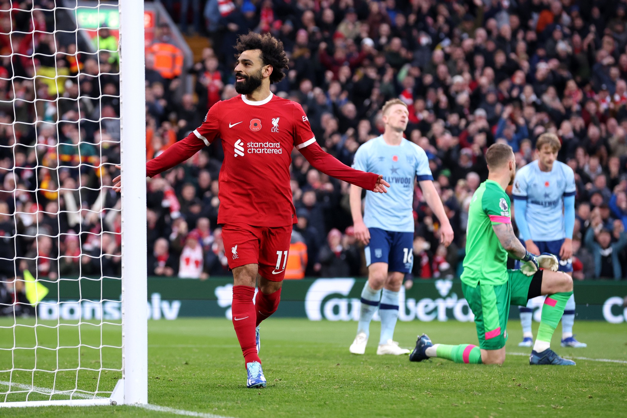 الشوط الأول محمد صلاح يتقدم لـ ليفربول بهدف نظيف أمام برينتفورد في